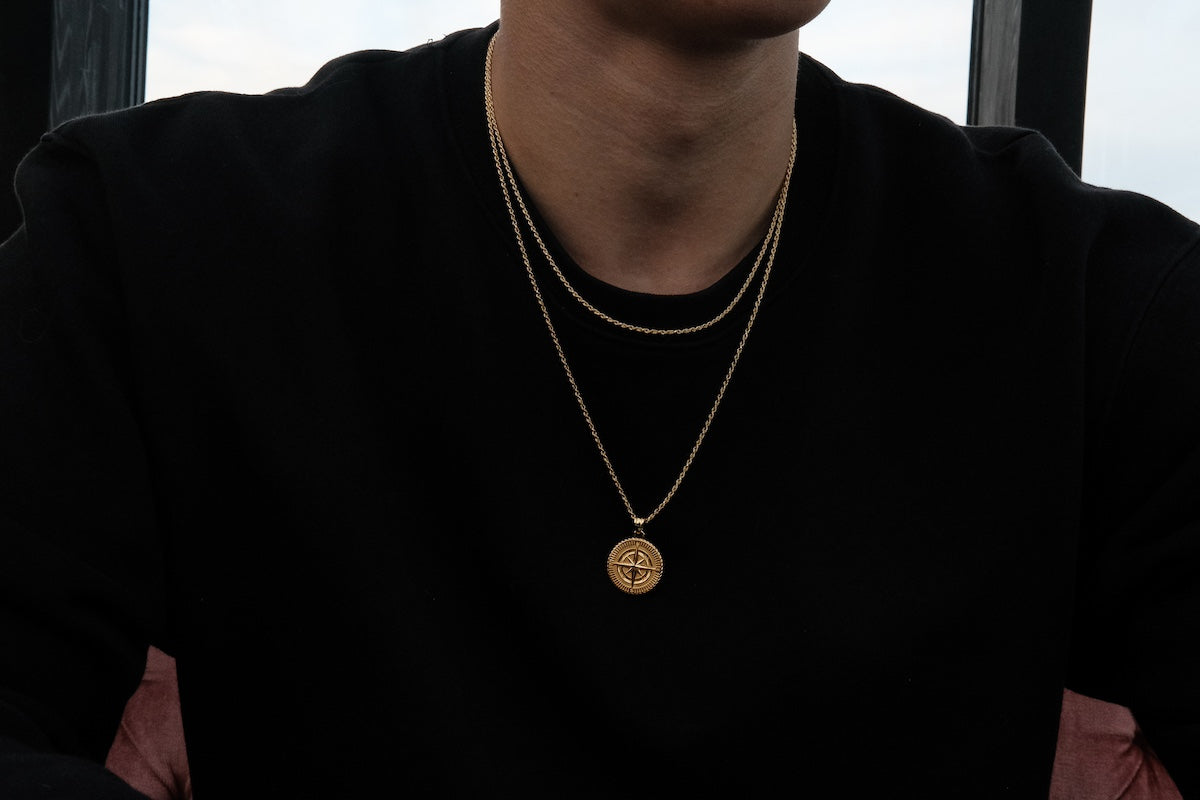 Pendants – Cole Riccardi